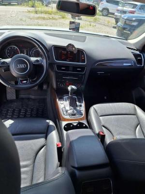 White Audi Q5 2012 in Kaunas, with an engine capacity of 1.98 L and mileage of 202 thousand km for 8500 €, photo 12 on AUTOMOTO.COM.LV