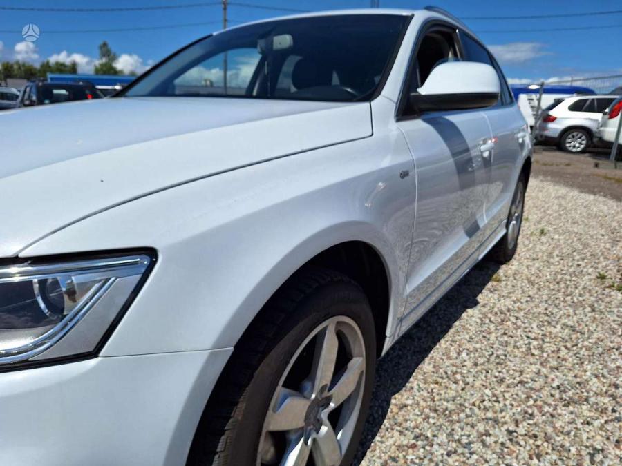White Audi Q5 2012 in Kaunas, with an engine capacity of 1.98 L and mileage of 202 thousand km for 8500 €, photo 20 on AUTOMOTO.COM.LV