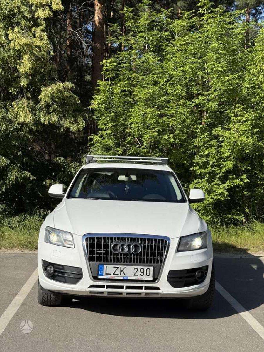 White Audi Q5 2012 in Kaunas, with an engine capacity of 1.97 L and mileage of 329 thousand km for 7100 €, photo 5 on AUTOMOTO.COM.LV