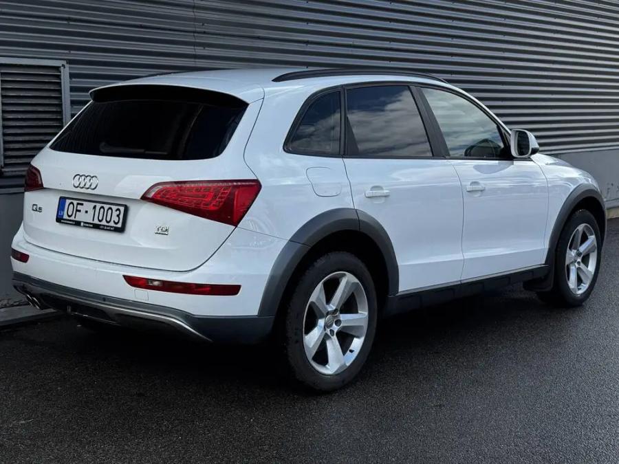 Balts Audi Q5 2012 Rīga, ar dzinēja tilpumu 2.00 L un nobraukumu 329 tūkst. km par 9900 €, foto 6 vietnē AUTOMOTO.COM.LV