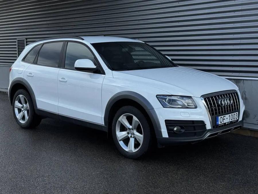 Balts Audi Q5 2012 Rīga, ar dzinēja tilpumu 2.00 L un nobraukumu 329 tūkst. km par 9900 €, foto 8 vietnē AUTOMOTO.COM.LV