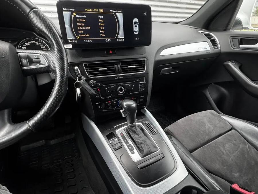Balts Audi Q5 2012 Rīga, ar dzinēja tilpumu 2.00 L un nobraukumu 329 tūkst. km par 9900 €, foto 18 vietnē AUTOMOTO.COM.LV