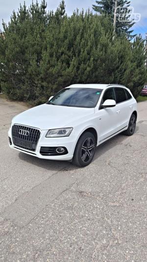 Balts Audi Q5 2012 Utena, ar dzinēja tilpumu 2.00 L un nobraukumu 220 tūkst. km par 9800 €, foto  vietnē AUTOMOTO.COM.LV