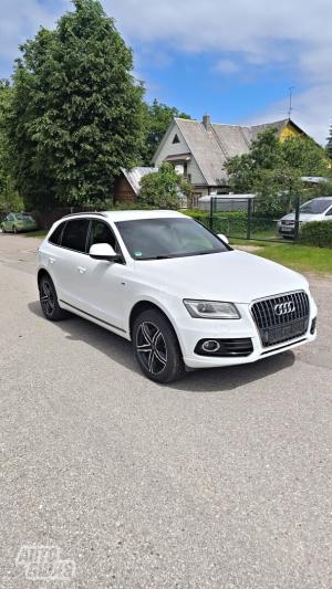White Audi Q5 2012 in Utena, with an engine capacity of 2.00 L and mileage of 220 thousand km for 9800 €, photo 4 on AUTOMOTO.COM.LV
