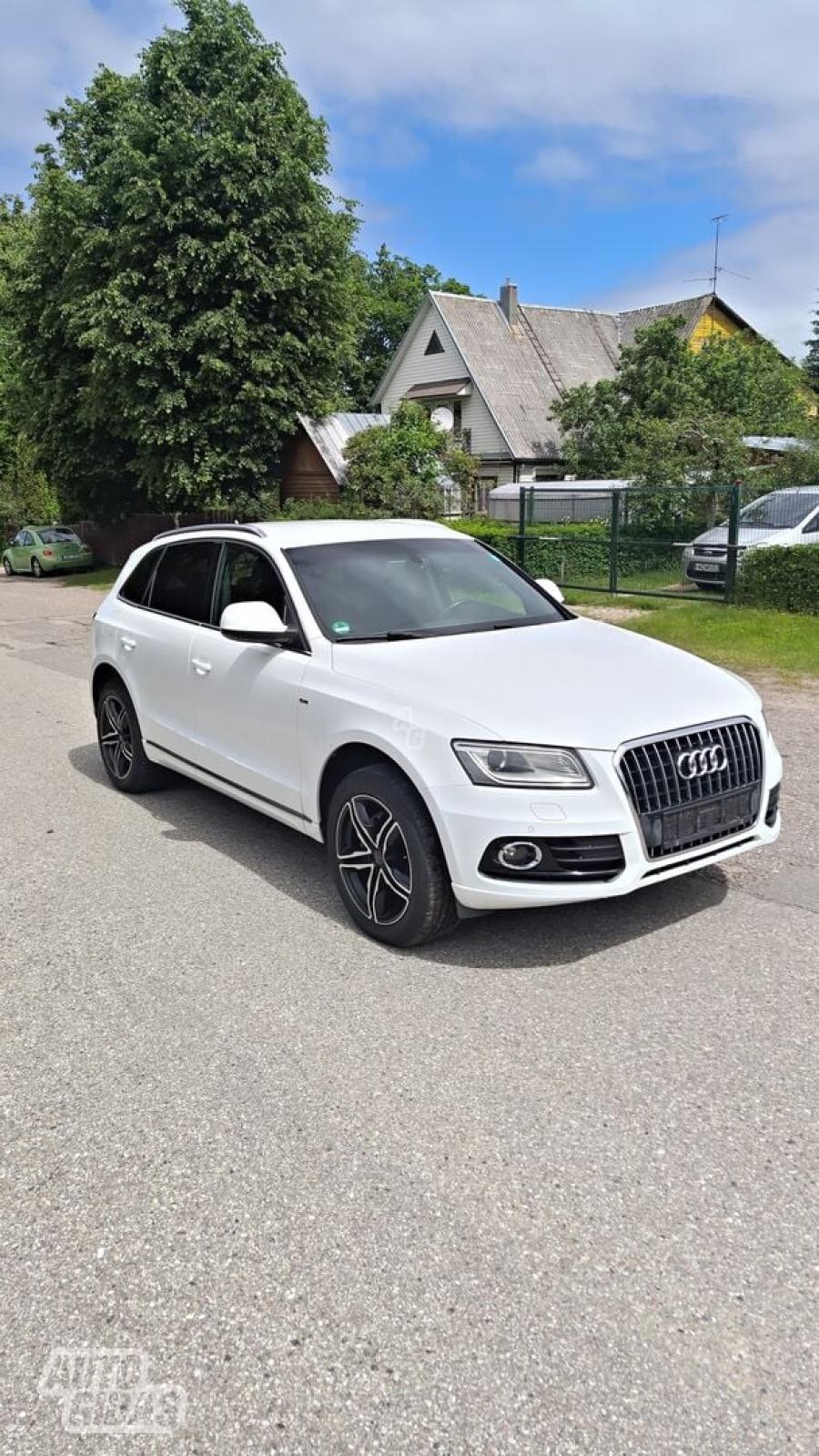 White Audi Q5 2012 in Utena, with an engine capacity of 2.00 L and mileage of 220 thousand km for 9800 €, photo 4 on AUTOMOTO.COM.LV