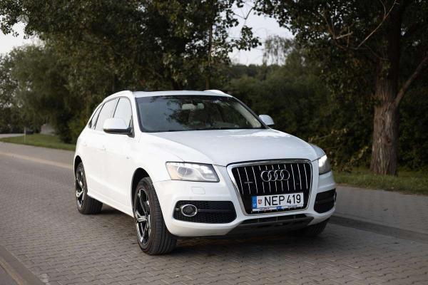 White Audi Q5 2012 in Siauliai, with an engine capacity of 3.20 L and mileage of 218 thousand km for 9500 €, photo 1 on AUTOMOTO.COM.LV