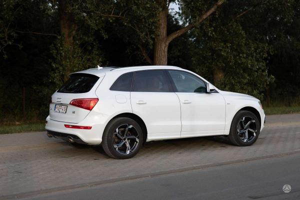 White Audi Q5 2012 in Siauliai, with an engine capacity of 3.20 L and mileage of 218 thousand km for 9500 €, photo 3 on AUTOMOTO.COM.LV