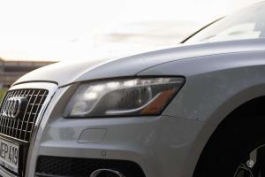Balts Audi Q5 2012 Šauļi, ar dzinēja tilpumu 3.20 L un nobraukumu 218 tūkst. km par 9500 €, foto 7 vietnē AUTOMOTO.COM.LV