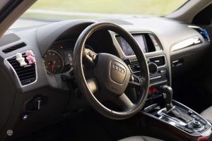 Balts Audi Q5 2012 Šauļi, ar dzinēja tilpumu 3.20 L un nobraukumu 218 tūkst. km par 9500 €, foto 9 vietnē AUTOMOTO.COM.LV