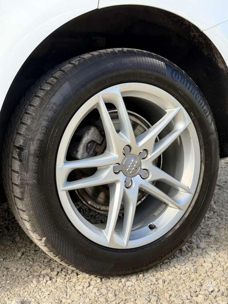 Balts Audi Q5 2012 Šauļi, ar dzinēja tilpumu 2.00 L un nobraukumu 291 tūkst. km par 13400 €, foto 19 vietnē AUTOMOTO.COM.LV