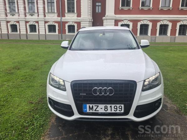 Balts Audi Q5 2012 Rīga, ar dzinēja tilpumu 2.00 L un nobraukumu 292 tūkst. km par 12200 €, foto 1 vietnē AUTOMOTO.COM.LV