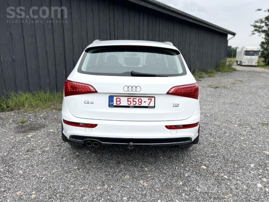 Balts Audi Q5 2012 Rīga, ar dzinēja tilpumu 2.00 L un nobraukumu 216 tūkst. km par 12250 €, foto 6 vietnē AUTOMOTO.COM.LV