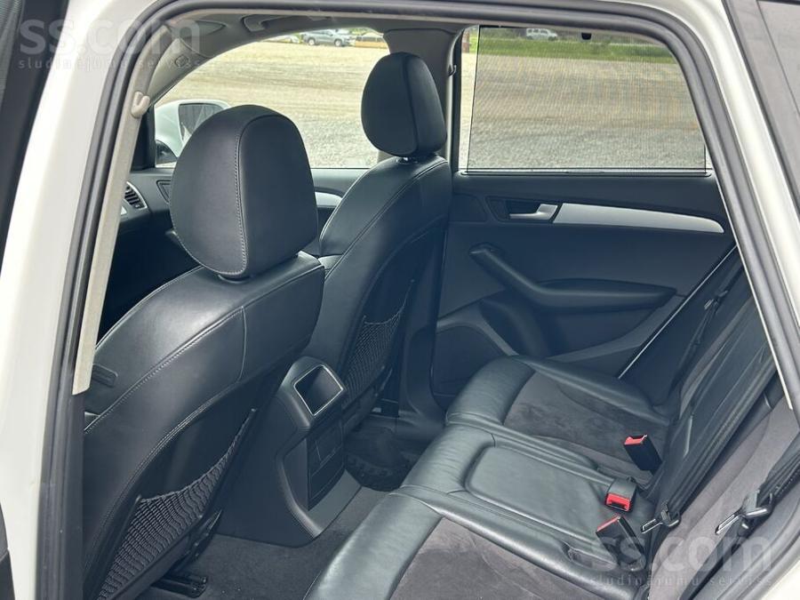 Balts Audi Q5 2012 Rīga, ar dzinēja tilpumu 2.00 L un nobraukumu 216 tūkst. km par 12250 €, foto 14 vietnē AUTOMOTO.COM.LV
