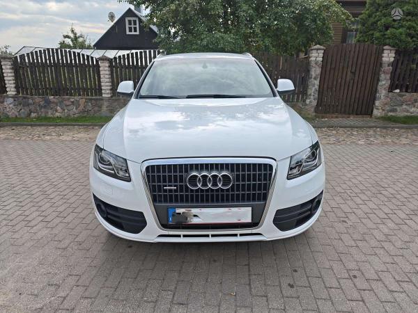 White Audi Q5 2012 in Vilnius, with an engine capacity of 1.98 L and mileage of 152 thousand km for 11400 €, photo 2 on AUTOMOTO.COM.LV