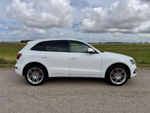 Balts Audi Q5 2012 Vilkaviškis, ar dzinēja tilpumu 1.97 L un nobraukumu 282 tūkst. km par 13900 €, foto 7 vietnē AUTOMOTO.COM.LV