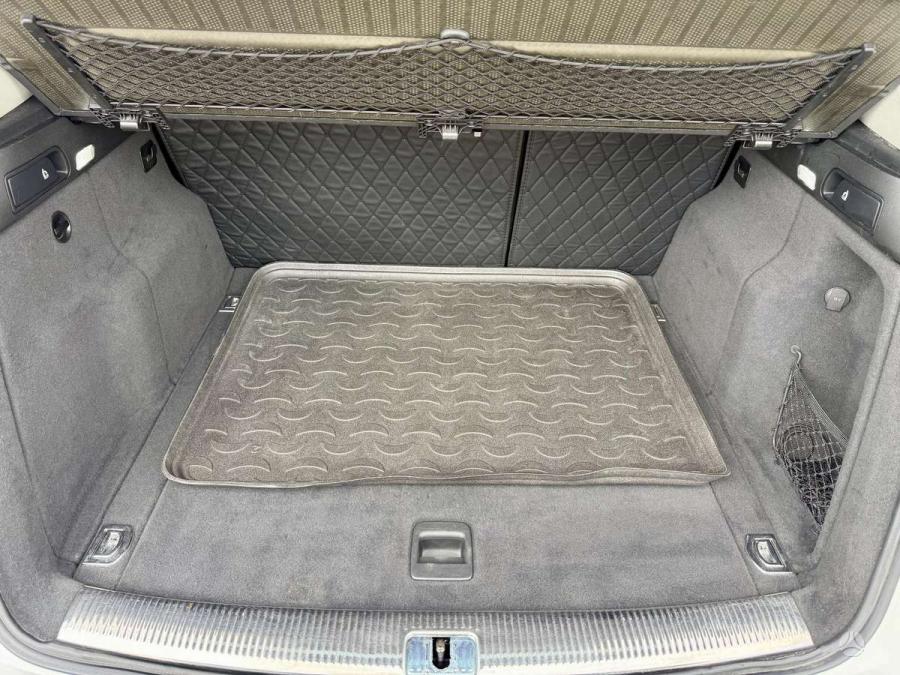 Balts Audi Q5 2012 Vilkaviškis, ar dzinēja tilpumu 1.97 L un nobraukumu 282 tūkst. km par 13900 €, foto 23 vietnē AUTOMOTO.COM.LV