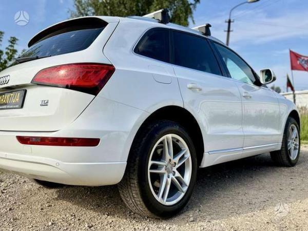 White Audi Q5 2012 in Siauliai, with an engine capacity of 1.97 L and mileage of 291 thousand km for 13400 €, photo 8 on AUTOMOTO.COM.LV