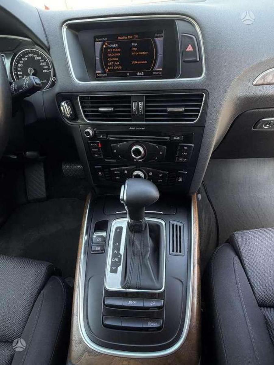 White Audi Q5 2012 in Siauliai, with an engine capacity of 1.97 L and mileage of 291 thousand km for 13400 €, photo 31 on AUTOMOTO.COM.LV
