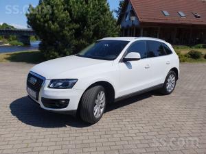 White Audi Q5 2012 in Riga, with an engine capacity of 2.00 L and mileage of 272 thousand km for 10200 €, photo  on AUTOMOTO.COM.LV