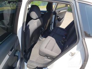 White Audi Q5 2012 in Riga, with an engine capacity of 2.00 L and mileage of 272 thousand km for 10200 €, photo 9 on AUTOMOTO.COM.LV