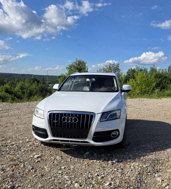 White Audi Q5 2012 in Vilnius, with an engine capacity of 3.20 L and mileage of 165 thousand km for 5700 €, photo 2 on AUTOMOTO.COM.LV