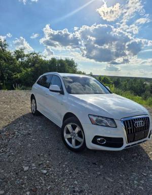 White Audi Q5 2012 in Vilnius, with an engine capacity of 3.20 L and mileage of 165 thousand km for 5700 €, photo 13 on AUTOMOTO.COM.LV