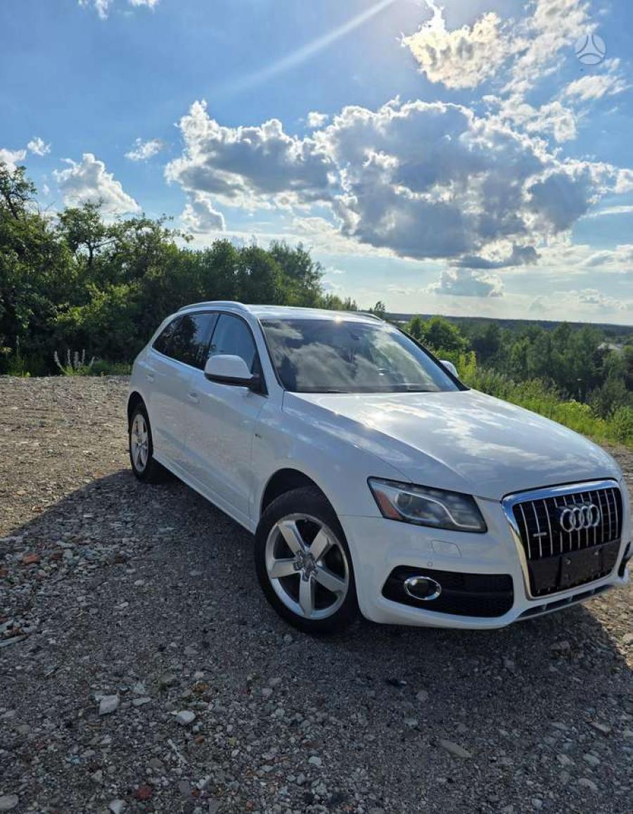 White Audi Q5 2012 in Vilnius, with an engine capacity of 3.20 L and mileage of 165 thousand km for 5700 €, photo 13 on AUTOMOTO.COM.LV
