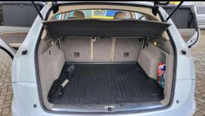 White Audi Q5 2012 in Vilnius, with an engine capacity of 3.20 L and mileage of 165 thousand km for 5700 €, photo 23 on AUTOMOTO.COM.LV