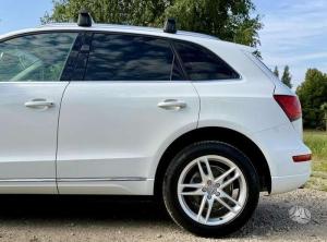 Balts Audi Q5 2012 Šauļi, ar dzinēja tilpumu 1.97 L un nobraukumu 291 tūkst. km par 13400 €, foto 13 vietnē AUTOMOTO.COM.LV