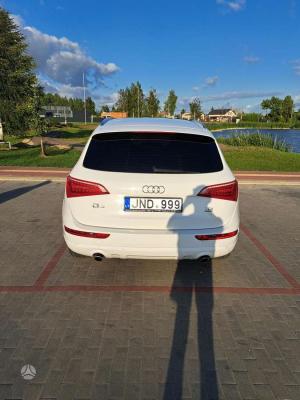 White Audi Q5 2012 in Kaunas, with an engine capacity of 3.00 L and mileage of 296 thousand km for 8800 €, photo 3 on AUTOMOTO.COM.LV