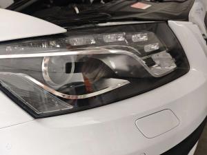 White Audi Q5 2012 in Vilnius, with an engine capacity of 1.98 L and mileage of 152 thousand km for 11200 €, photo 11 on AUTOMOTO.COM.LV