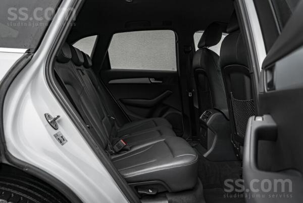 Balts Audi Q5 2012 Rīga, ar dzinēja tilpumu 2.00 L un nobraukumu 189 tūkst. km par 12250 €, foto 11 vietnē AUTOMOTO.COM.LV