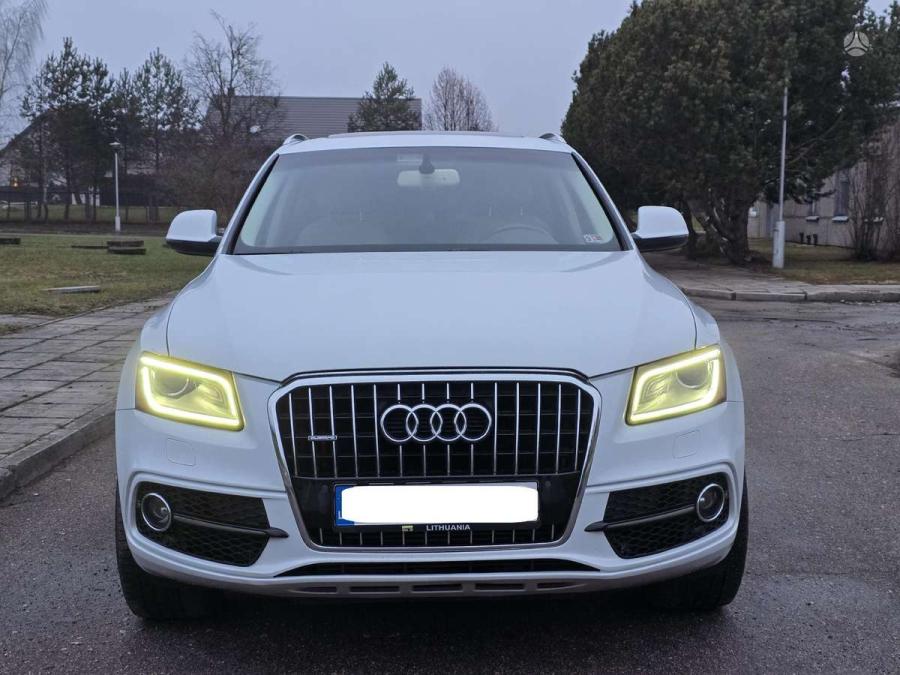 White Audi Q5 2013 in Siauliai, with an engine capacity of 2.00 L and mileage of 260 thousand km for 8300 €, photo 1 on AUTOMOTO.COM.LV