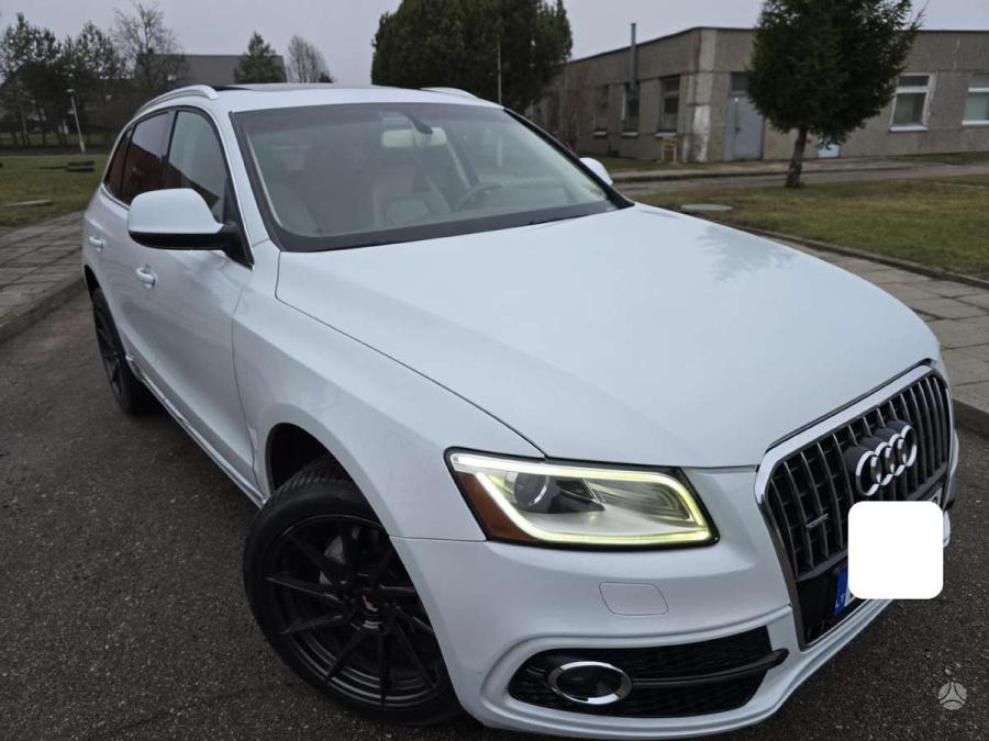 White Audi Q5 2013 in Siauliai, with an engine capacity of 2.00 L and mileage of 260 thousand km for 8300 €, photo 6 on AUTOMOTO.COM.LV