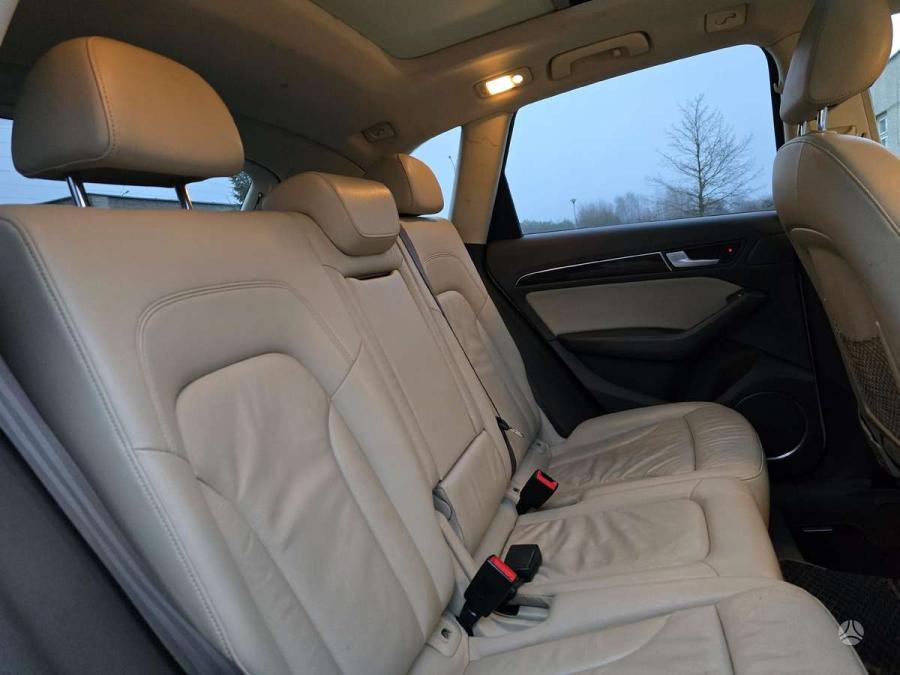 White Audi Q5 2013 in Siauliai, with an engine capacity of 2.00 L and mileage of 260 thousand km for 8300 €, photo 38 on AUTOMOTO.COM.LV