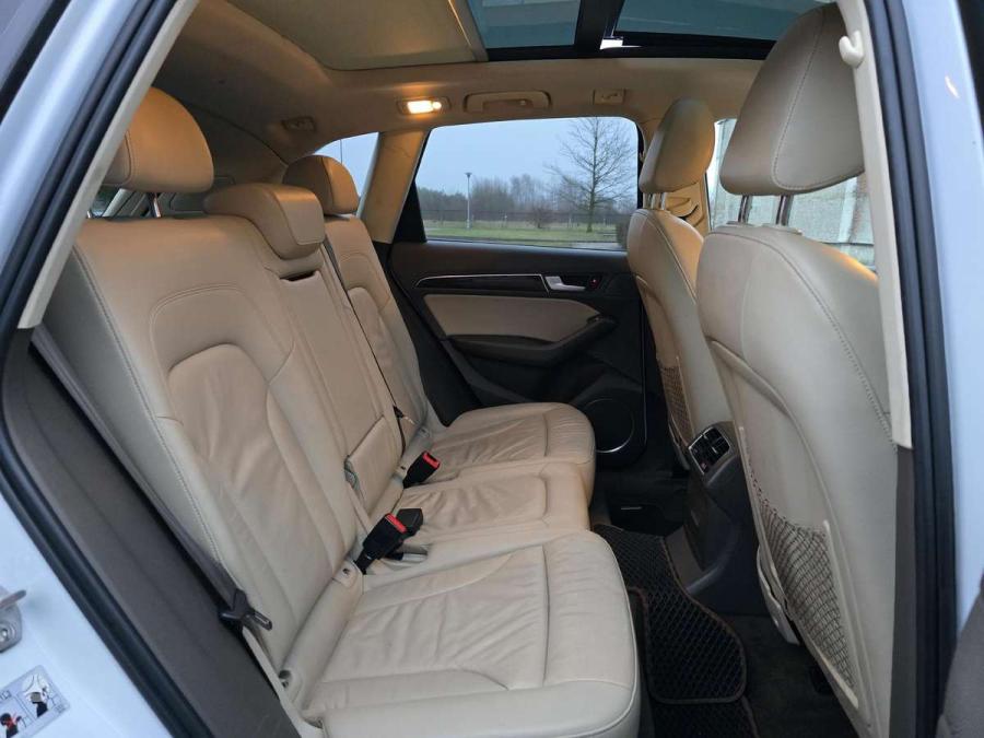 White Audi Q5 2013 in Siauliai, with an engine capacity of 2.00 L and mileage of 260 thousand km for 8300 €, photo 39 on AUTOMOTO.COM.LV