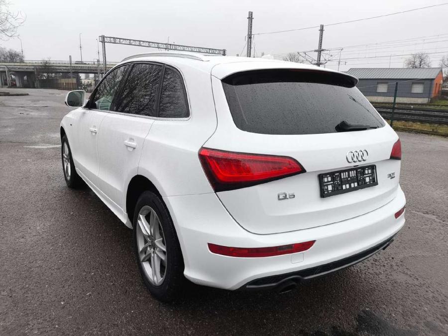 White Audi Q5 2013 in Siauliai, with an engine capacity of 3.00 L and mileage of 233 thousand km for 8600 €, photo 6 on AUTOMOTO.COM.LV