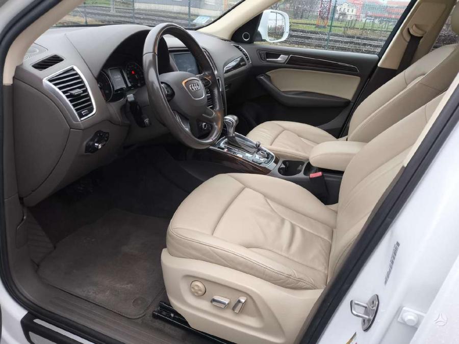 White Audi Q5 2013 in Siauliai, with an engine capacity of 3.00 L and mileage of 233 thousand km for 8600 €, photo 13 on AUTOMOTO.COM.LV