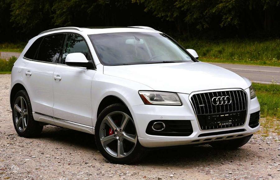 White Audi Q5 2013 in Kretinga, with an engine capacity of 2.97 L and mileage of 313 thousand km for 13999 €, photo 1 on AUTOMOTO.COM.LV
