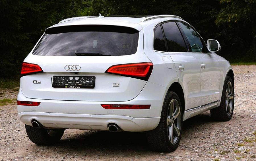 White Audi Q5 2013 in Kretinga, with an engine capacity of 2.97 L and mileage of 313 thousand km for 13999 €, photo 12 on AUTOMOTO.COM.LV