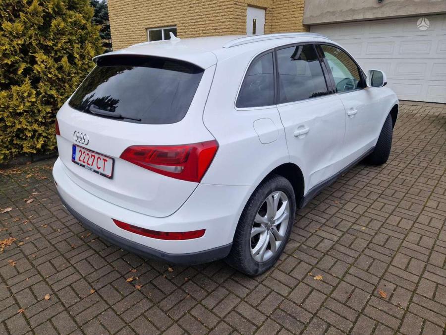 Balts Audi Q5 2013 Kelmė, ar dzinēja tilpumu 1.97 L un nobraukumu 241 tūkst. km par 7350 €, foto 5 vietnē AUTOMOTO.COM.LV