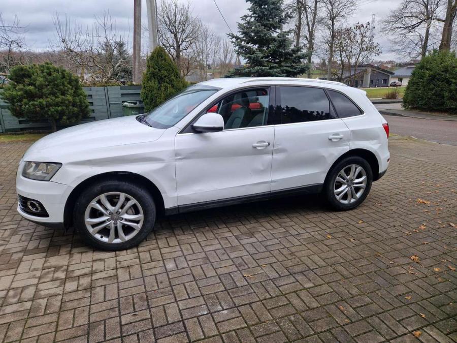 Balts Audi Q5 2013 Kelmė, ar dzinēja tilpumu 1.97 L un nobraukumu 241 tūkst. km par 7350 €, foto 6 vietnē AUTOMOTO.COM.LV