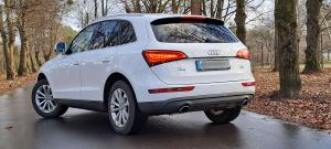 White Audi Q5 2013 in Kaunas, with an engine capacity of 2.97 L and mileage of 300 thousand km for 9599 €, photo 4 on AUTOMOTO.COM.LV