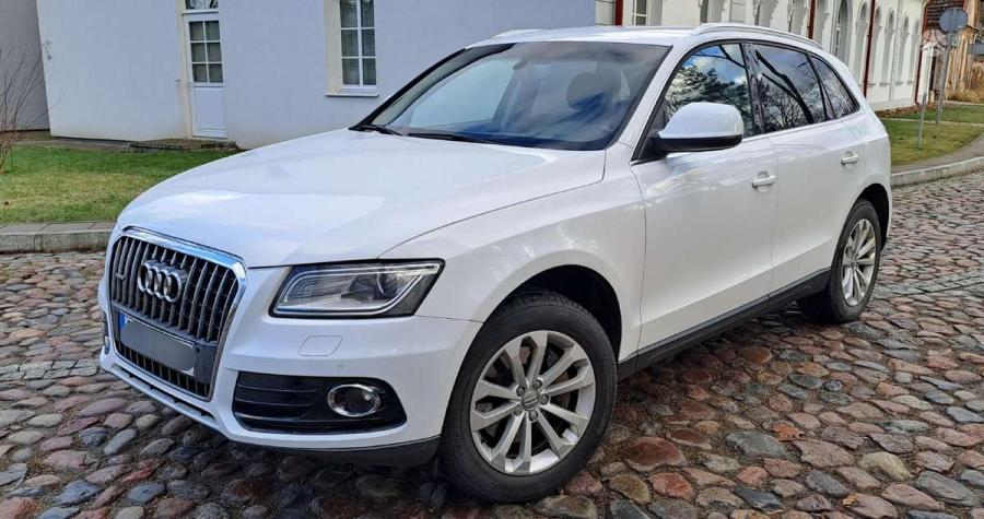 White Audi Q5 2013 in Kaunas, with an engine capacity of 2.97 L and mileage of 300 thousand km for 9599 €, photo 11 on AUTOMOTO.COM.LV
