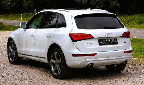 White Audi Q5 2013 in Kretinga, with an engine capacity of 2.97 L and mileage of 313 thousand km for 13999 €, photo 8 on AUTOMOTO.COM.LV