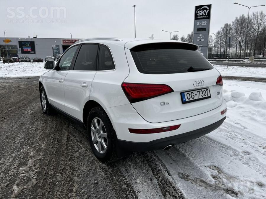 Balts Audi Q5 2013 Rīga, ar dzinēja tilpumu 2.00 L un nobraukumu 236 tūkst. km par 11350 €, foto 5 vietnē AUTOMOTO.COM.LV