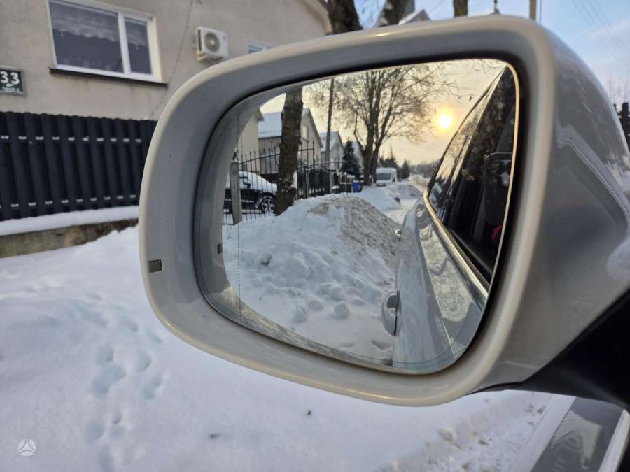 White Audi Q5 2013 in Siauliai, with an engine capacity of 1.97 L and mileage of 247 thousand km for 9000 €, photo 38 on AUTOMOTO.COM.LV