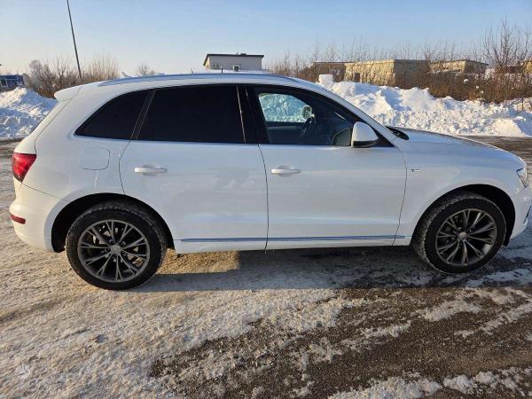 Balts Audi Q5 2013 Panevēža, ar dzinēja tilpumu 1.97 L un nobraukumu 296 tūkst. km par 12015 €, foto 6 vietnē AUTOMOTO.COM.LV
