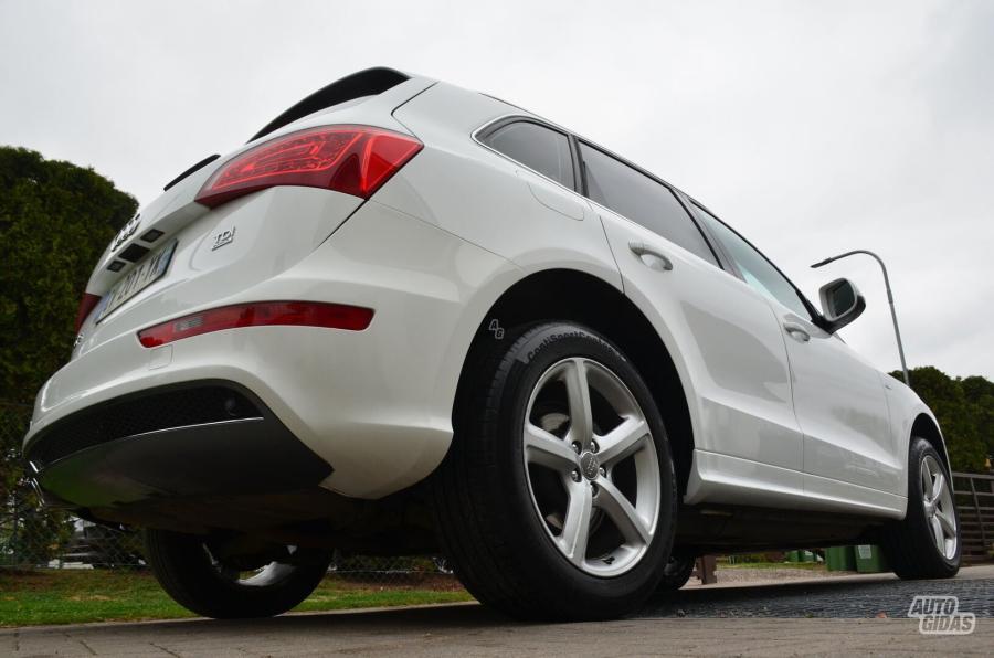 White Audi Q5 2013 in Kaunas, with an engine capacity of 2.00 L and mileage of 249 thousand km for 10650 €, photo 1 on AUTOMOTO.COM.LV