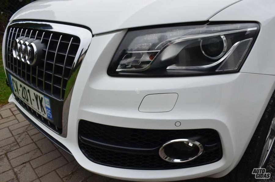 White Audi Q5 2013 in Kaunas, with an engine capacity of 2.00 L and mileage of 249 thousand km for 10650 €, photo 31 on AUTOMOTO.COM.LV